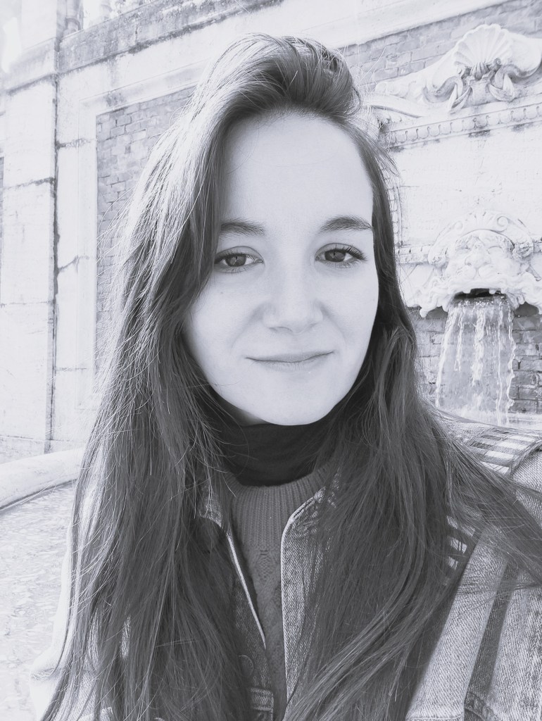 BIO – ASTRID FUCHSLOCHER H.